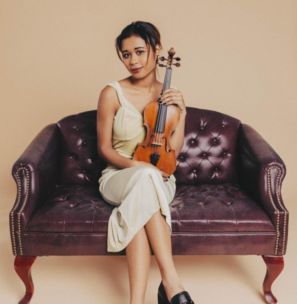 Concertmaster Hannah White | Famous Carnegie Hall Violin Player